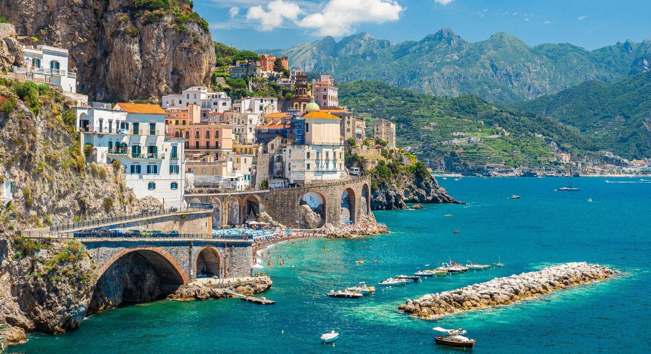 Flights to Naples | airBaltic